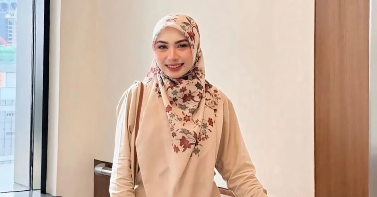 "Era Pakai Tudung Betul-Betul" Nur Amirah