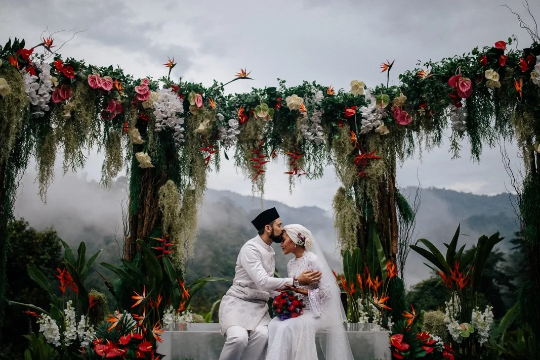 “Growing Younger With My Life Partner,” Rai Anniversary Ke-8, Yuna ...