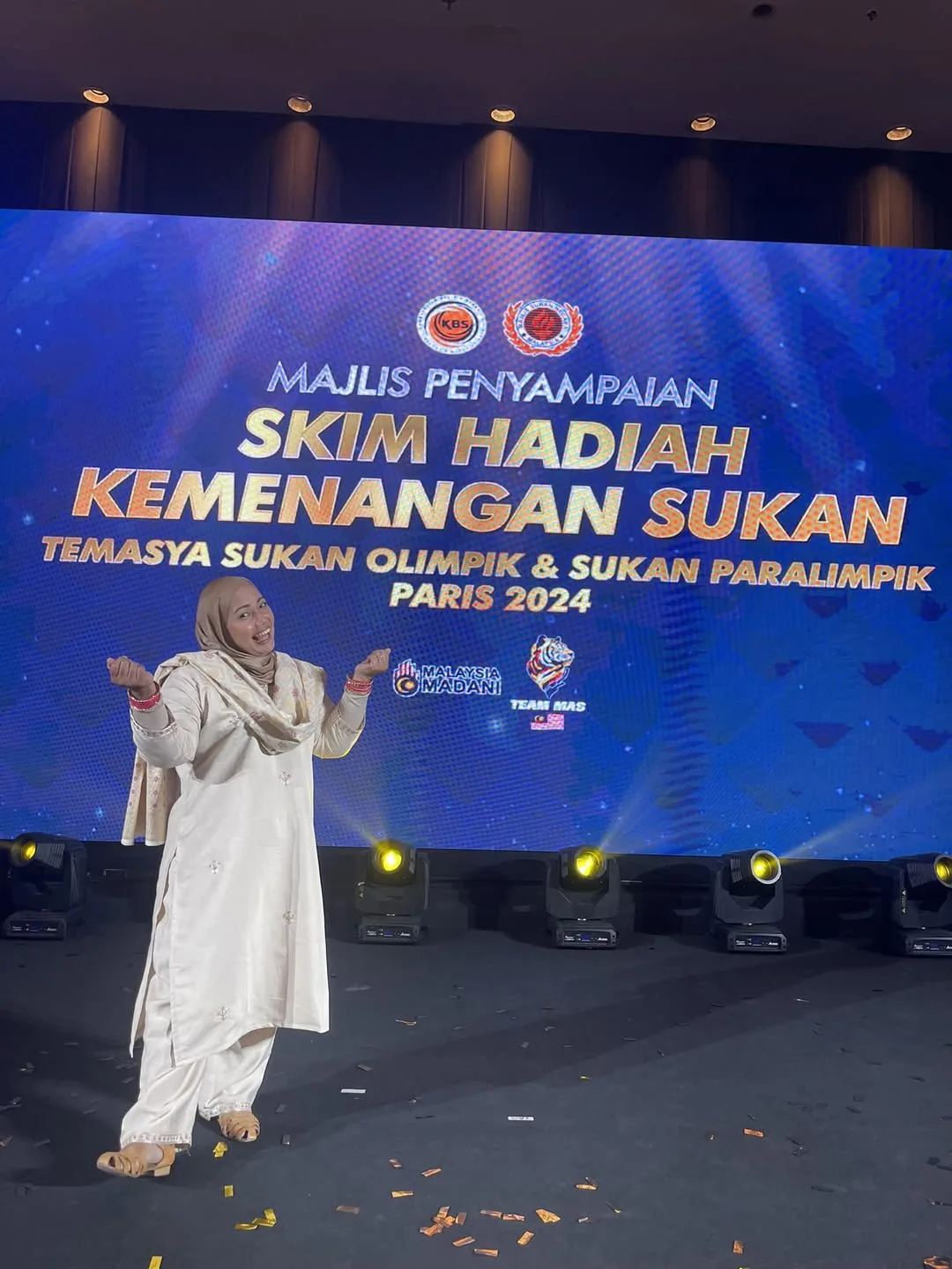 Kembali Jadi Penuntut Universiti, Datuk Shalin Zulkifli Ikuti Program ...